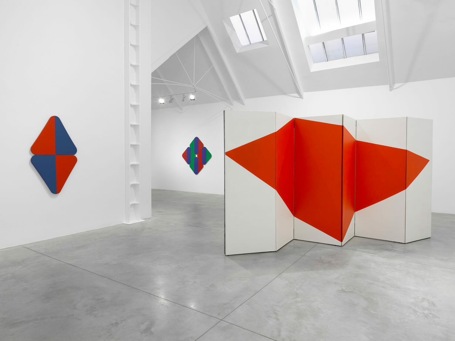 Leon Polk Smith | Exhibitions | Lisson Gallery