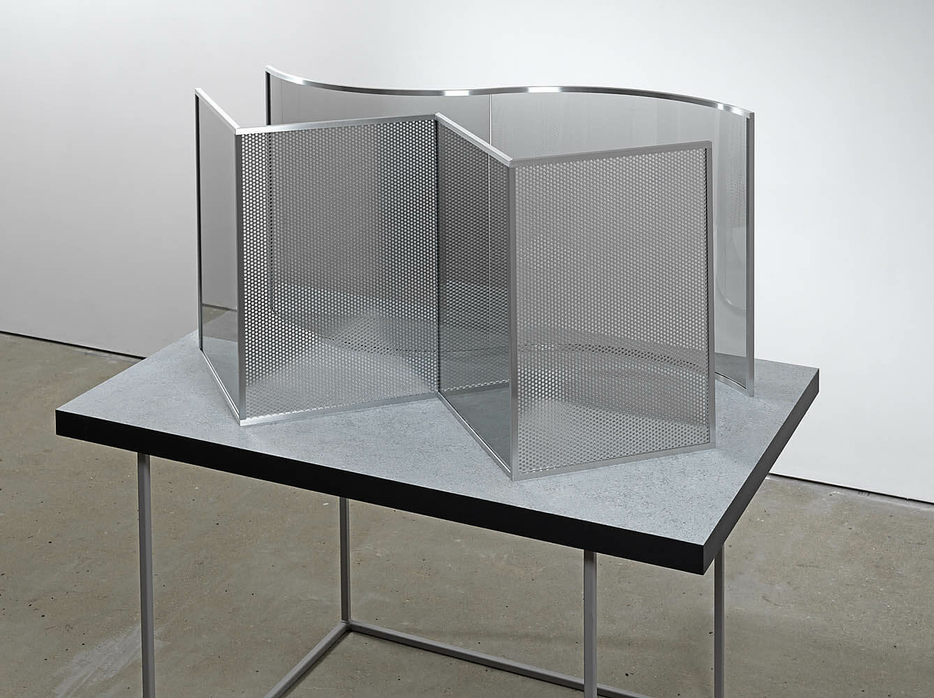 Dan Graham: Pavilions | Exhibitions | Lisson Gallery